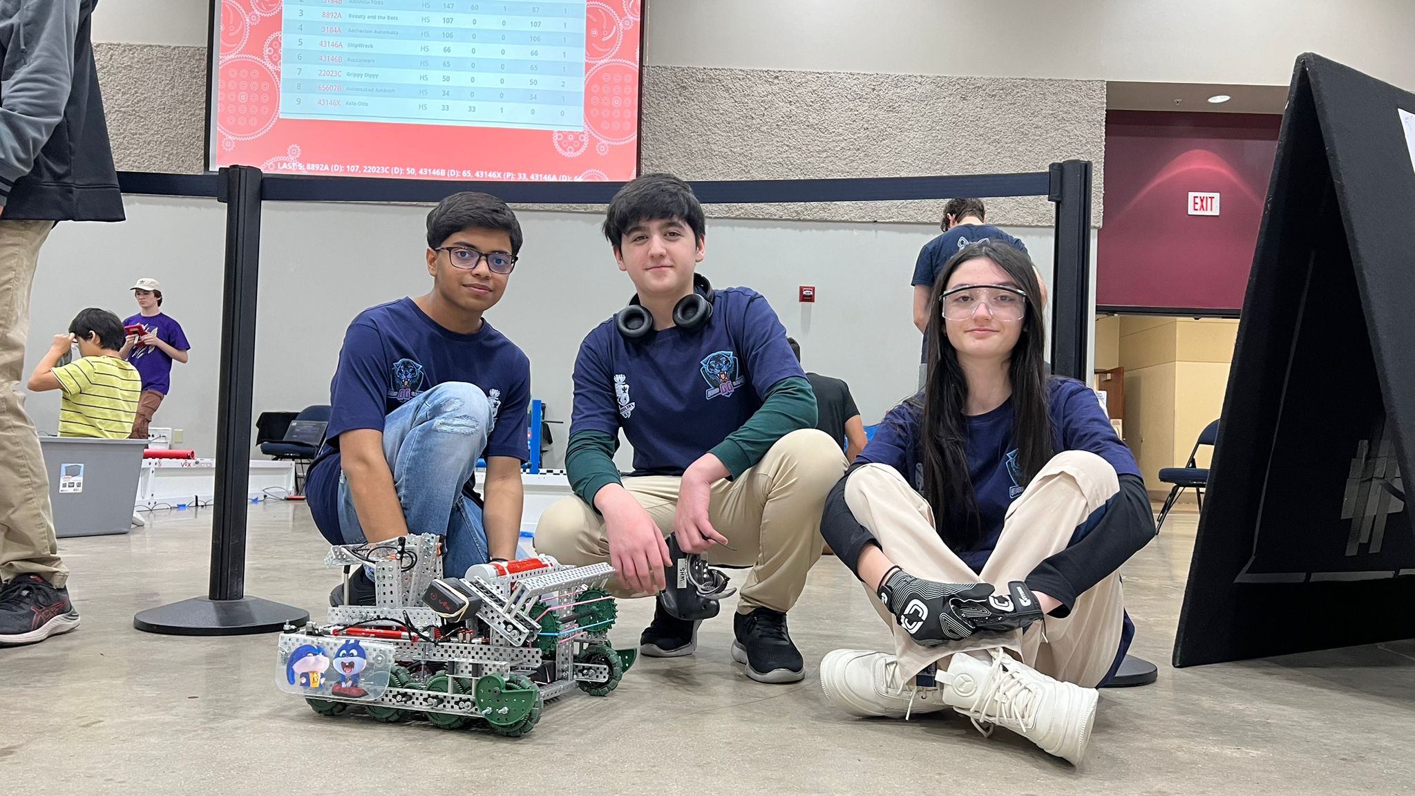 Rise to Victory: Magnet Robotics Team's VEX V5 Journey - Woodlawn High ...